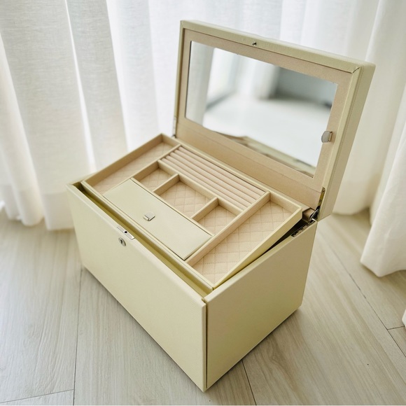 WOLF | Storage & Organization | Wolf London Large Jewelry Box New Cream ...
